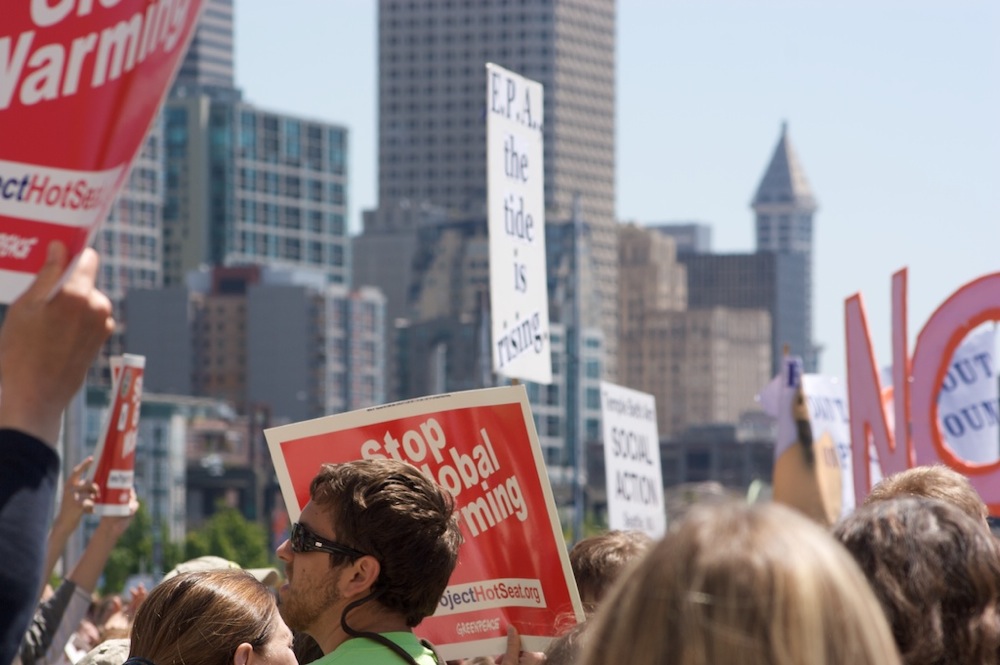 'Regular people' cheer on climate action at Seattle rally | Grist
