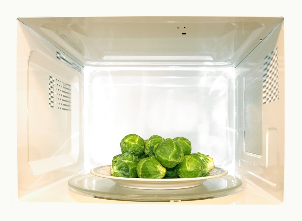 Ask Umbra: Does microwaving vegetables zap their nutritional value? | Grist