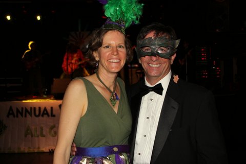 This Mardi Gras, don't bead off in public | Grist