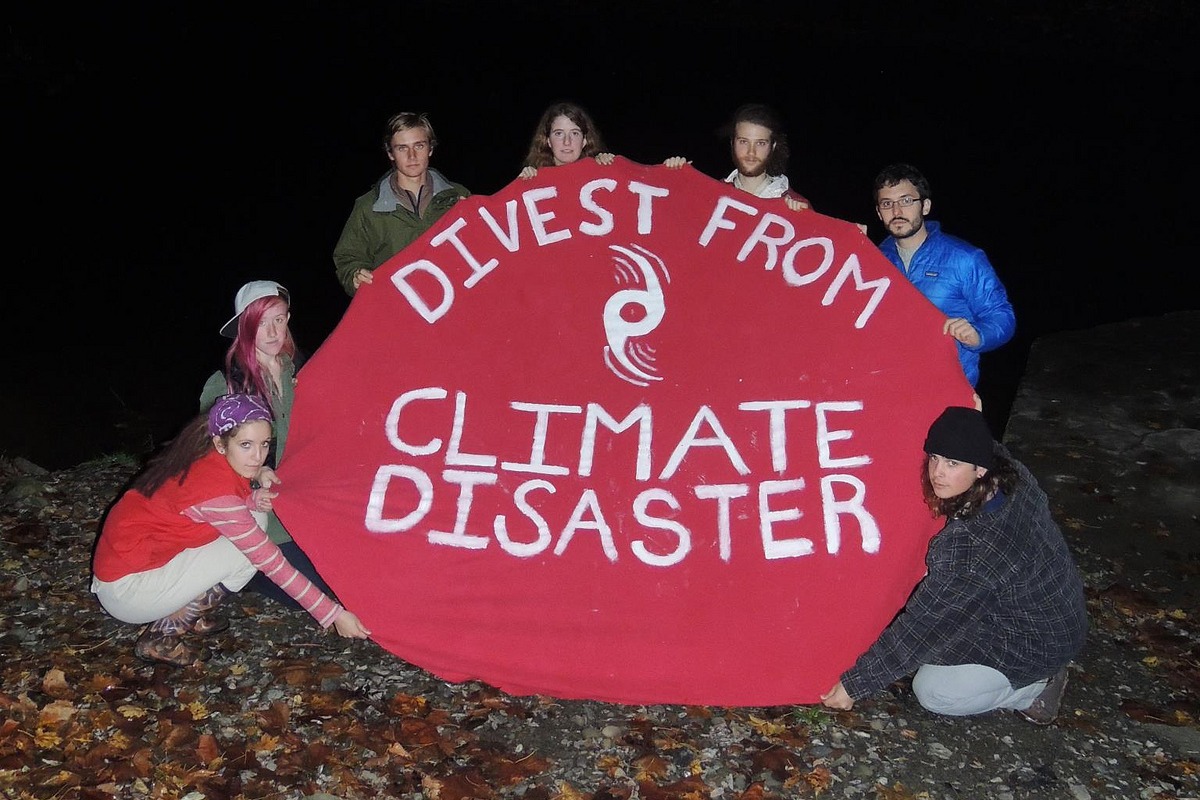 Pipeline dreams: Why fossil-fuel divestment is easier said than done ...