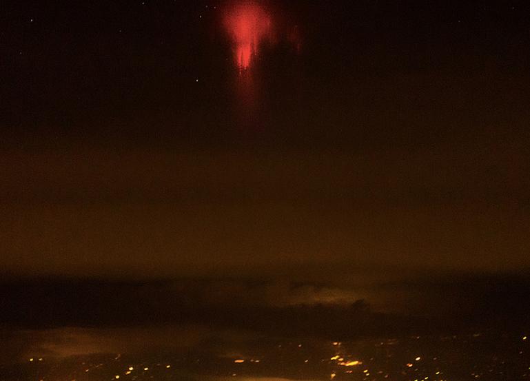These photos of red lightning are unsettling yet cool | Grist