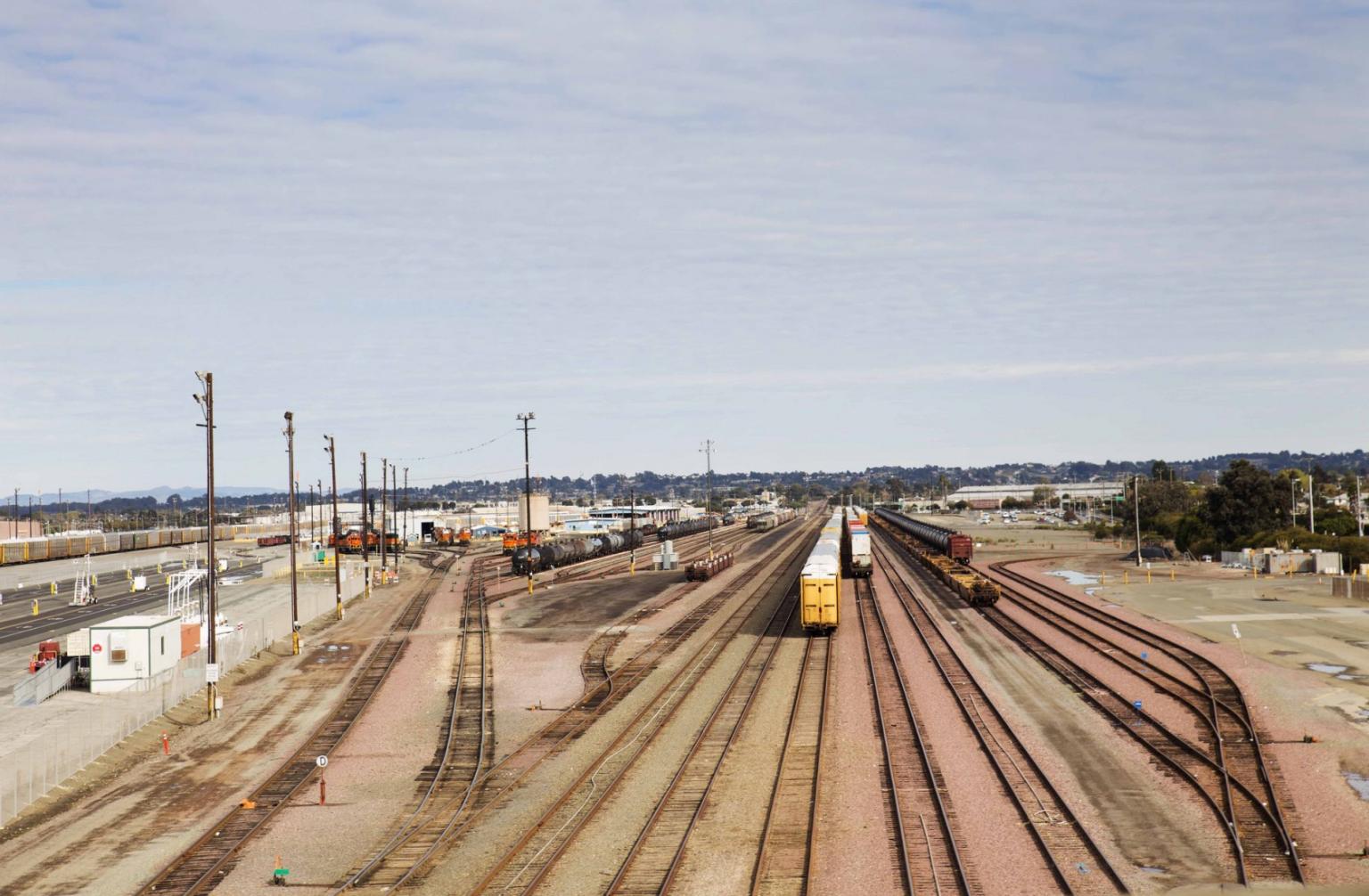 California communities fight back against crude by rail | Grist
