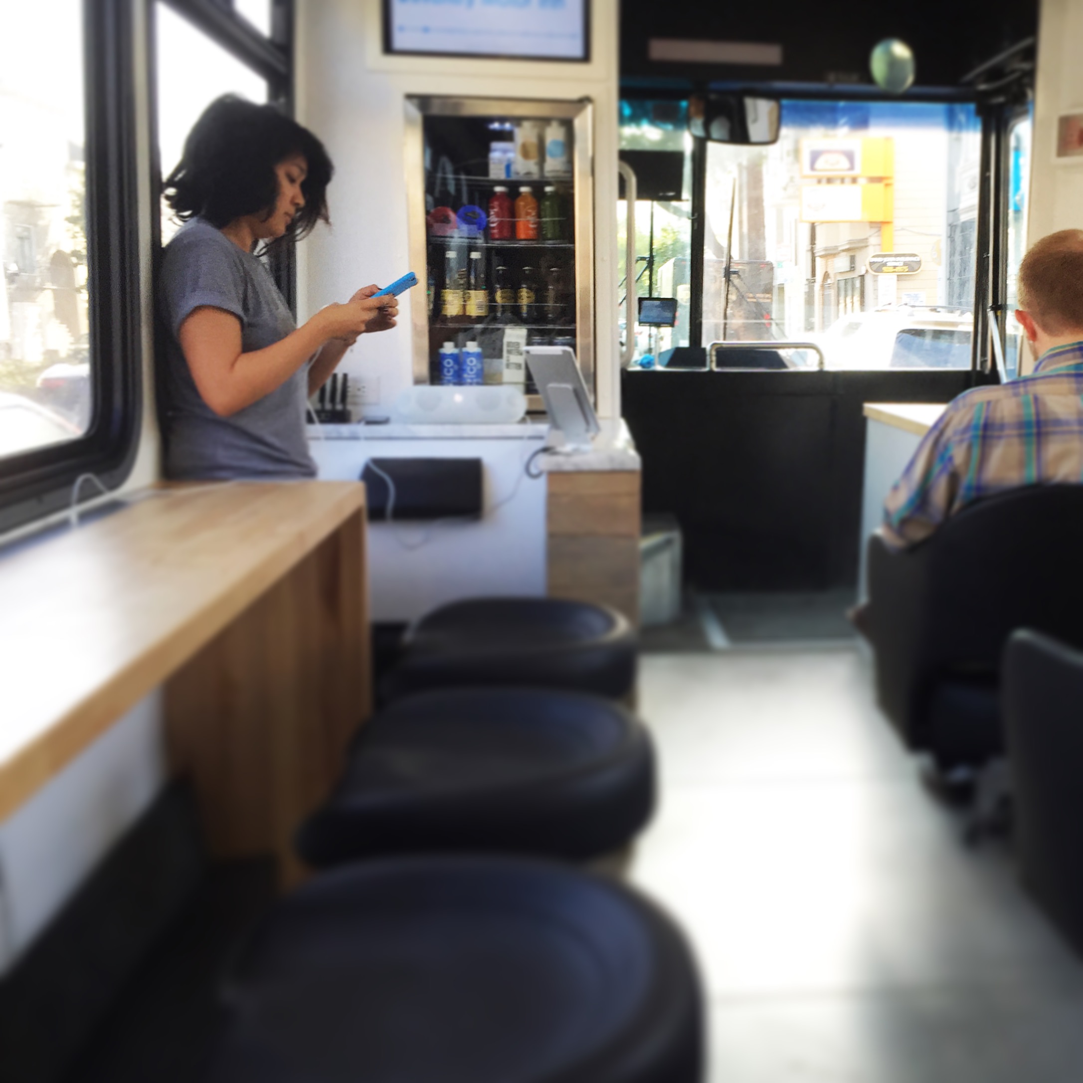 Here's what it's like to ride San Francisco's $6 private bus | Grist