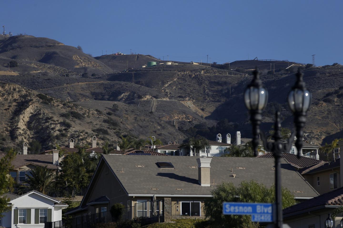 How the huge gas leak is turning California's Porter Ranch into a ghost ...