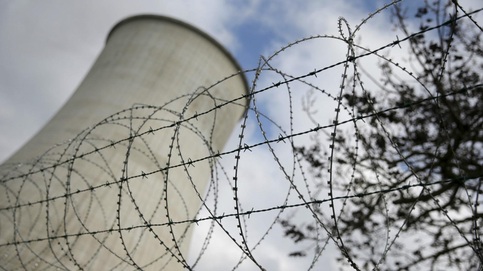 Bernie Sanders wants to phase out nuclear power plants. Is that a good ...