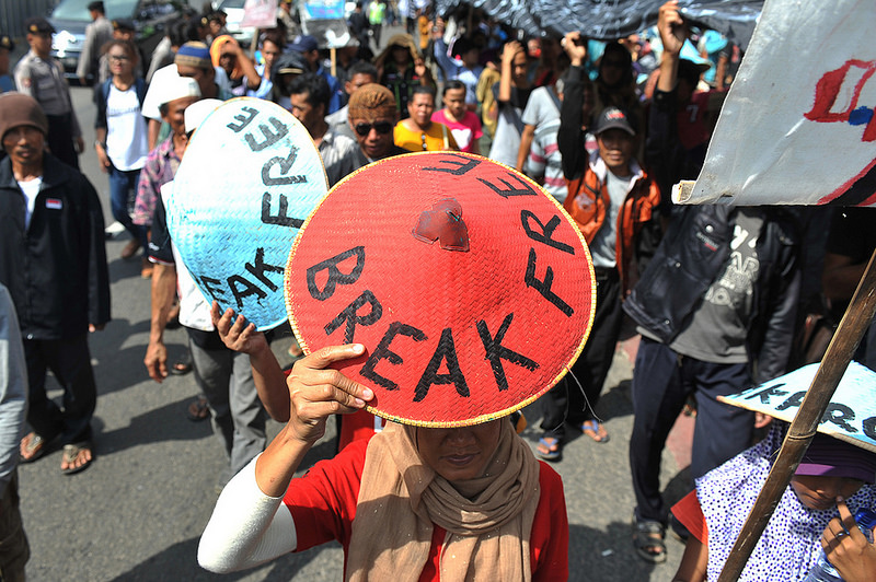 Check out these photos of bad-ass climate activists around the world ...
