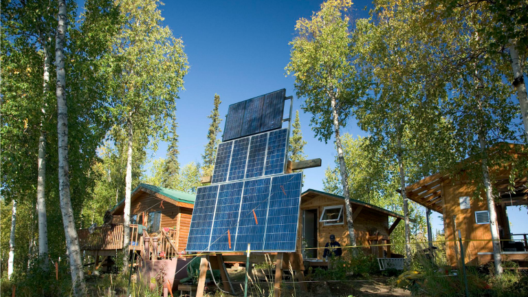 Oil-rich Alaska has surprising solar power potential | Grist