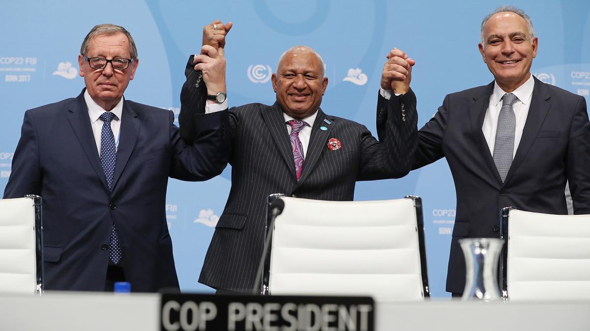 Fiji leads U.N. climate talks that warming kept it from hosting | Grist