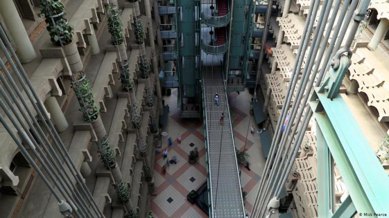 These self-cooled buildings were inspired by termites and frogs | Grist