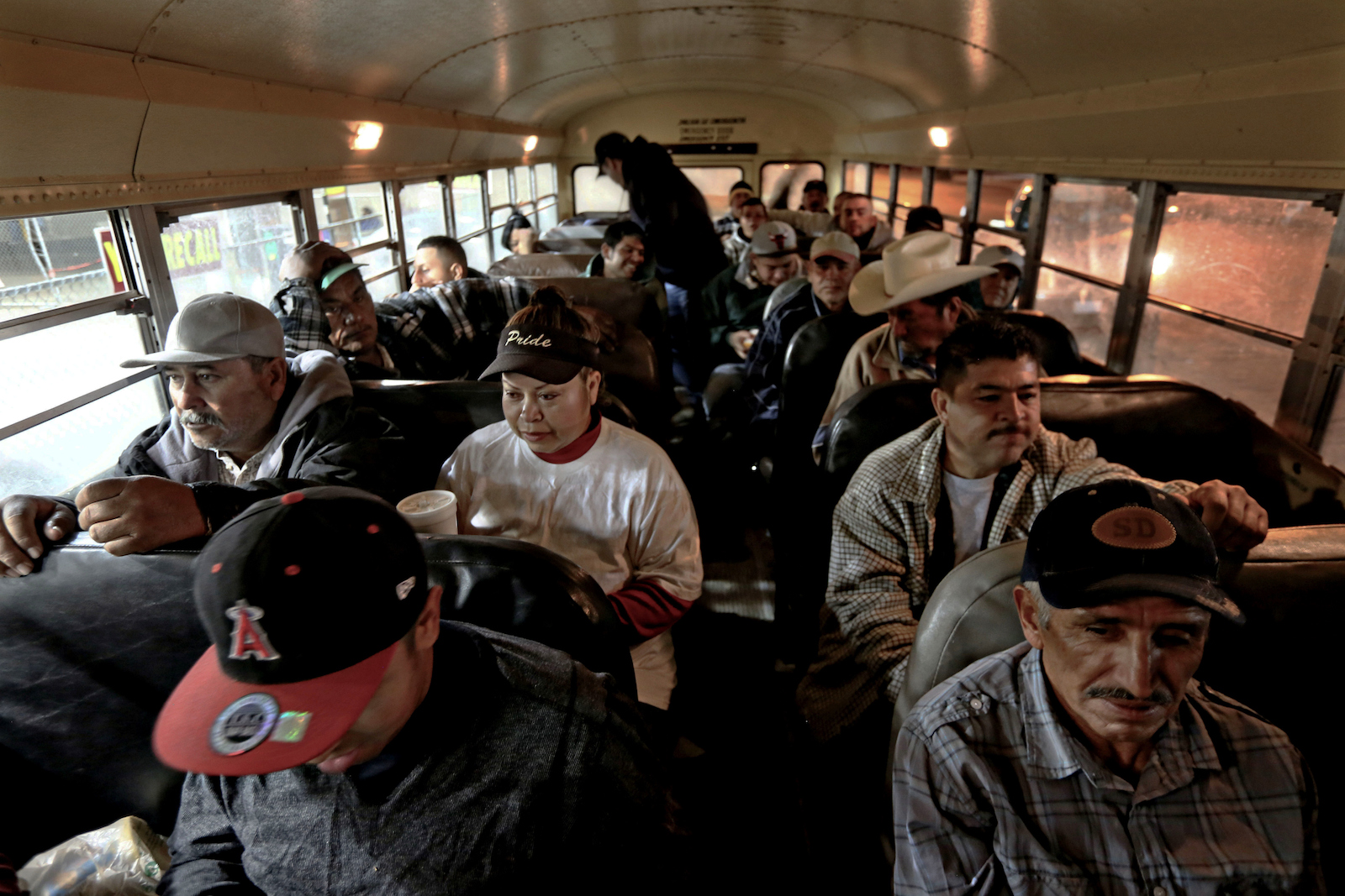 Farmworkers are risking their lives to feed a nation on lockdown | Grist