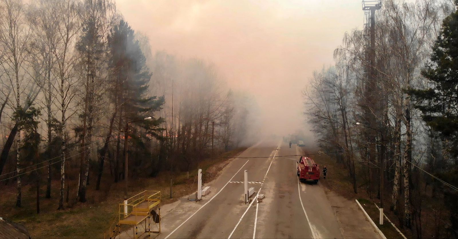 Amid pandemic, wildfires close in on abandoned Chernobyl nuclear site ...