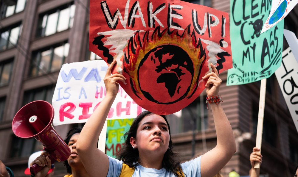 How the internet transformed climate activism | Grist
