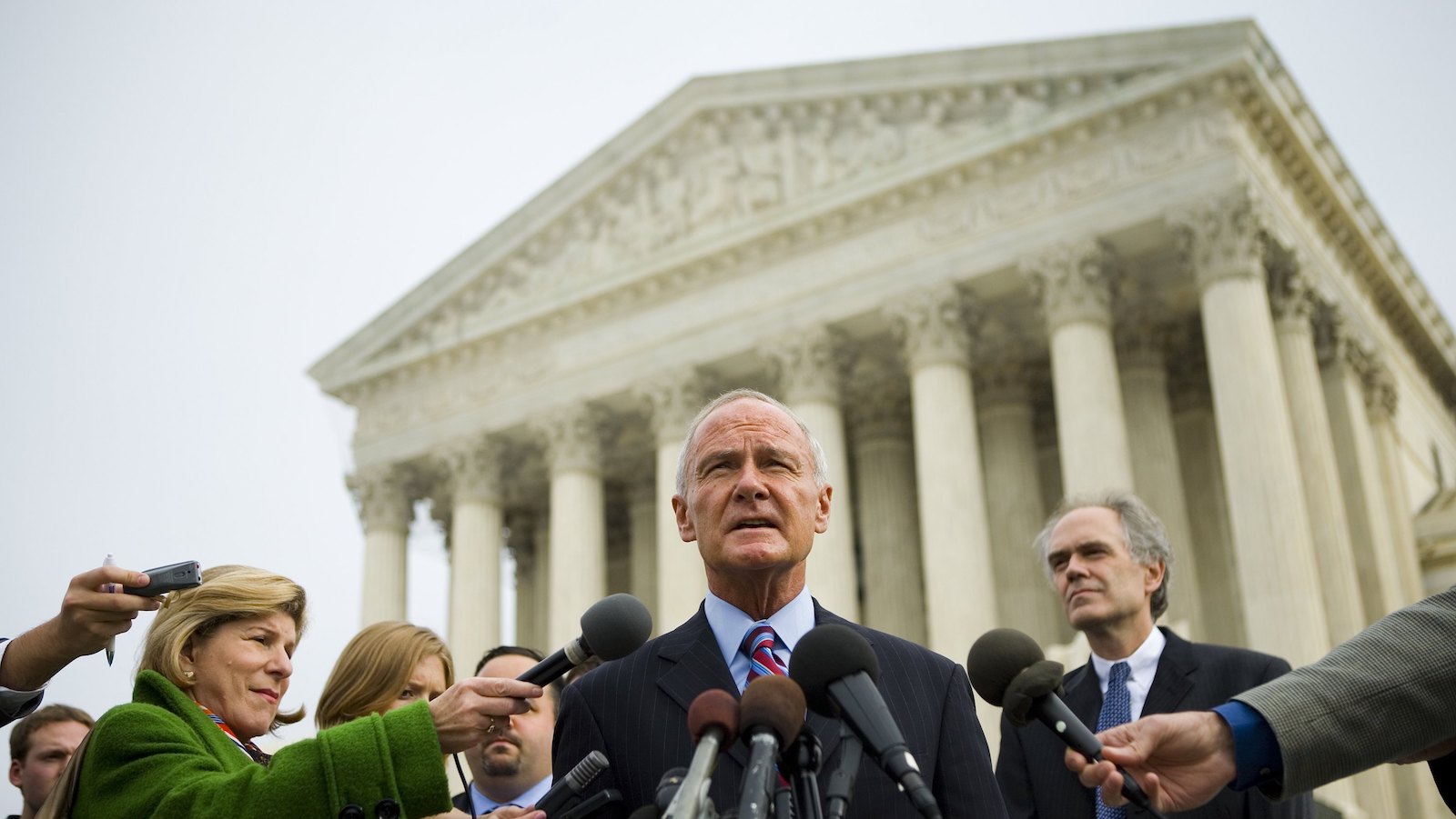 Why Amy Coney Barrett on the Supreme Court would be a climate disaster ...