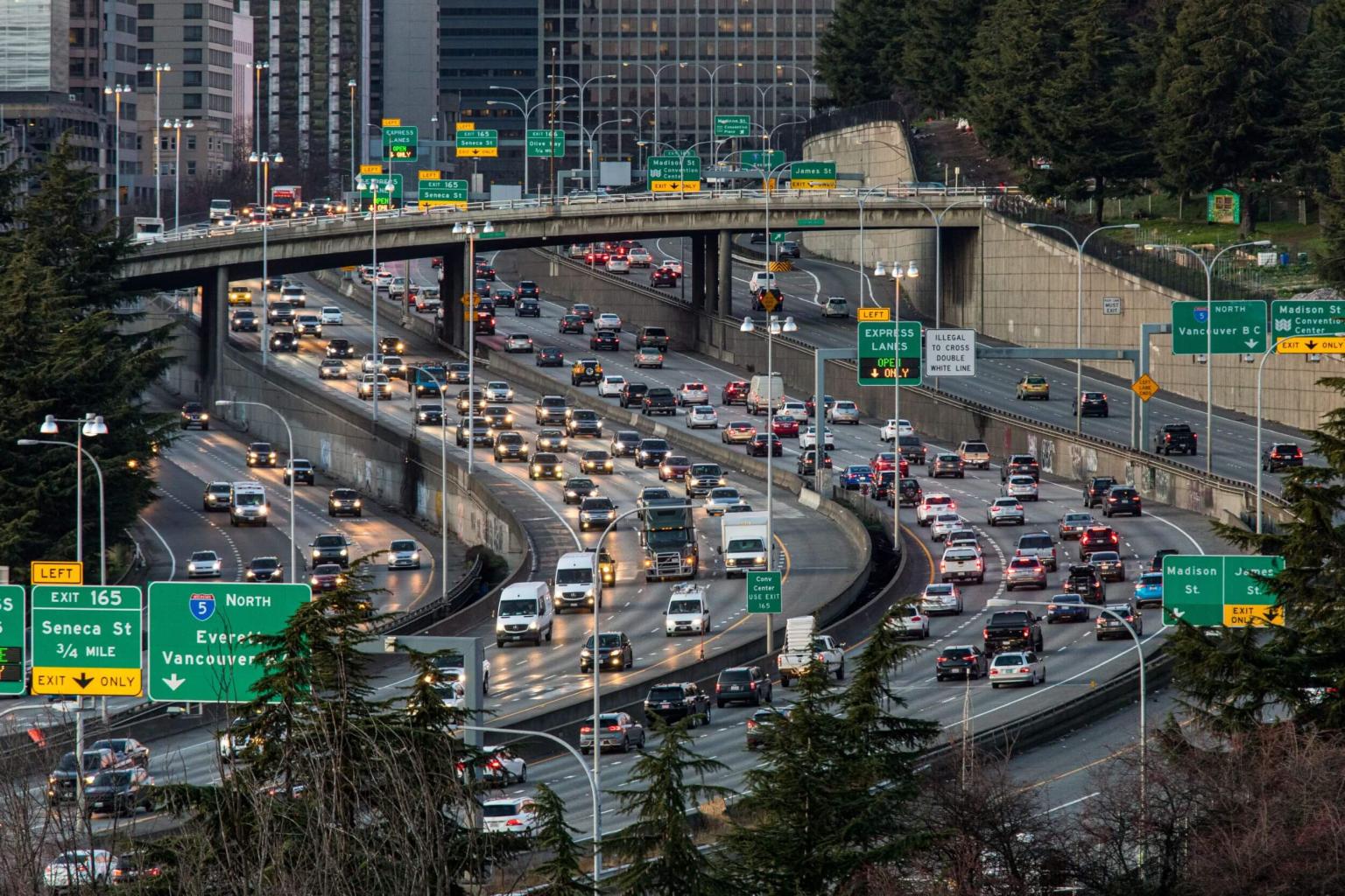 Washington, Oregon, and British Columbia pledged to slash emissions ...