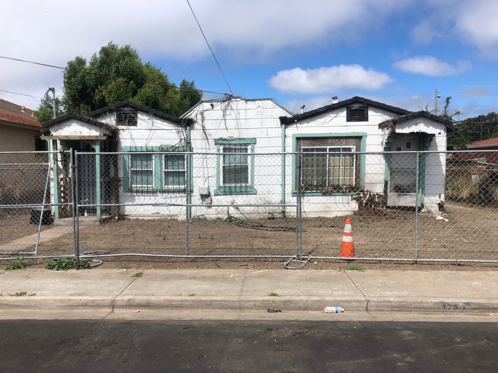 The plan to turn blighted houses into a new source of green power for ...