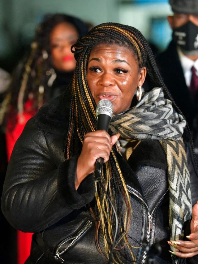 New protection for hourly workers during climate disaster | Grist