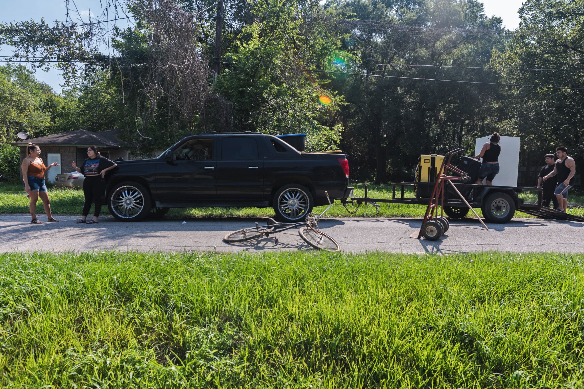 Houston community being dismantled by mandatory flood buyouts | Grist