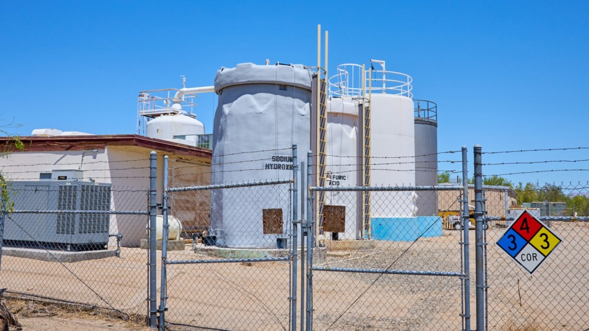 Solar is booming in the California desert, running local wells dry amid ...