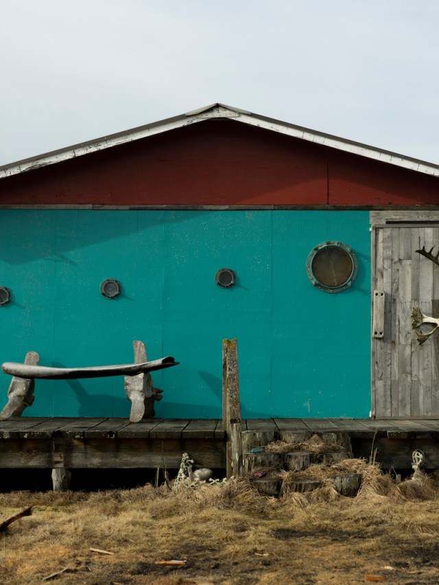 The snow crab are missing. Can a remote Alaskan village survive? | Grist