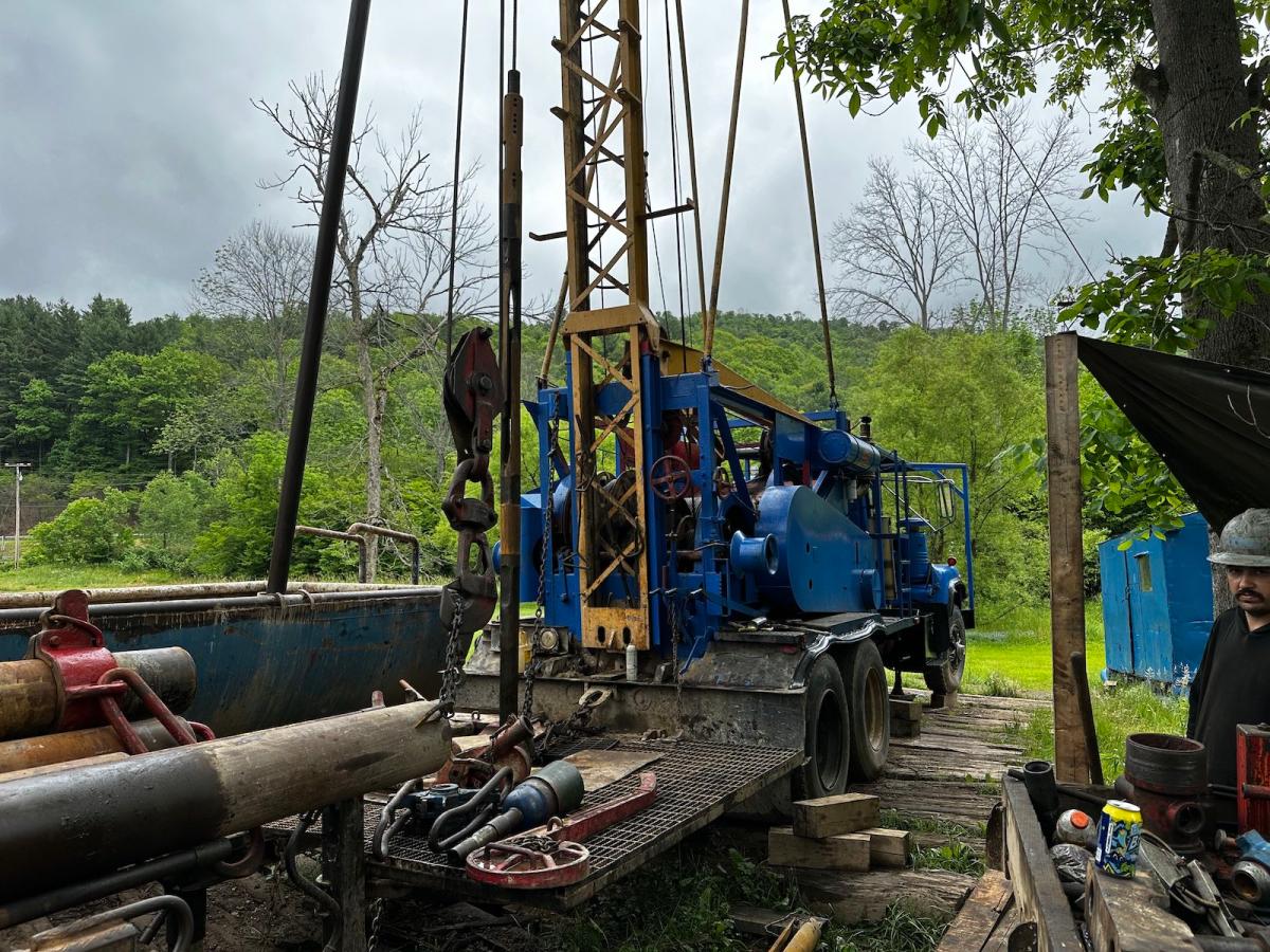 Inside the race to clean up America's abandoned oil wells | Grist