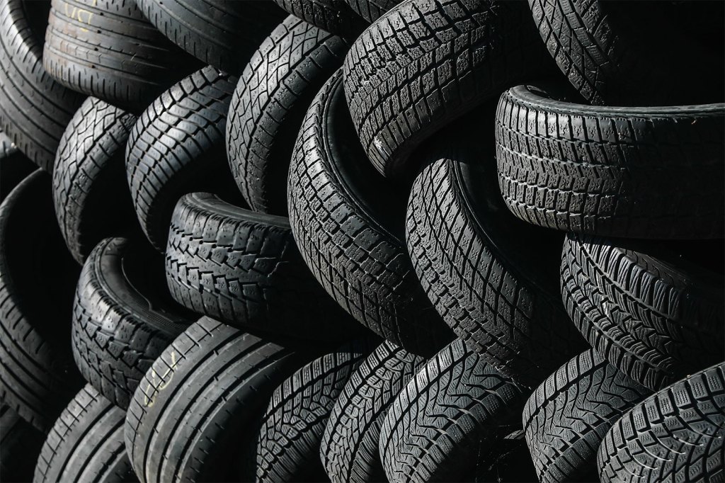 EVs are a climate solution with a pollution problem: Tire particles ...