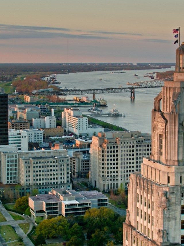 How Hurricane Ida turned a Louisiana nursing home into a living ...