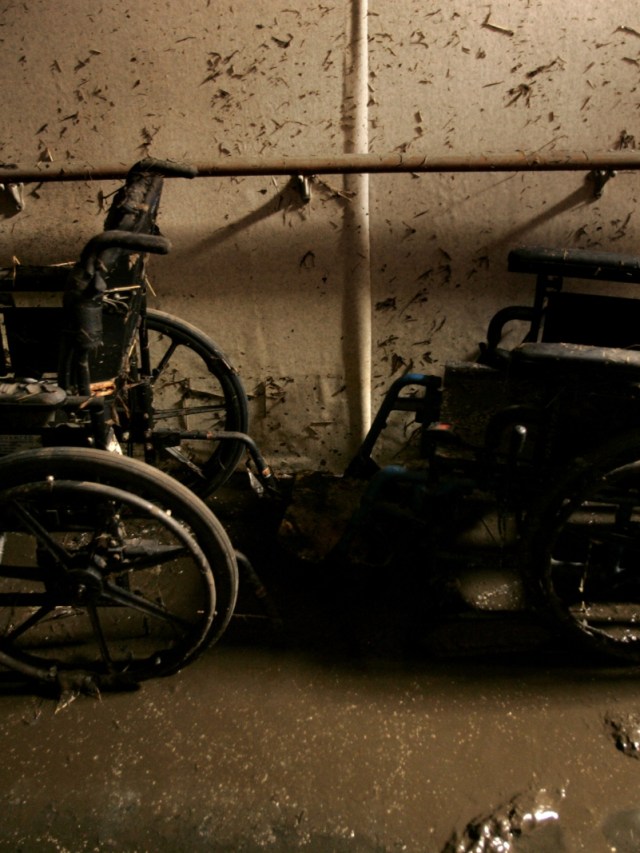 How Hurricane Ida turned a Louisiana nursing home into a living ...