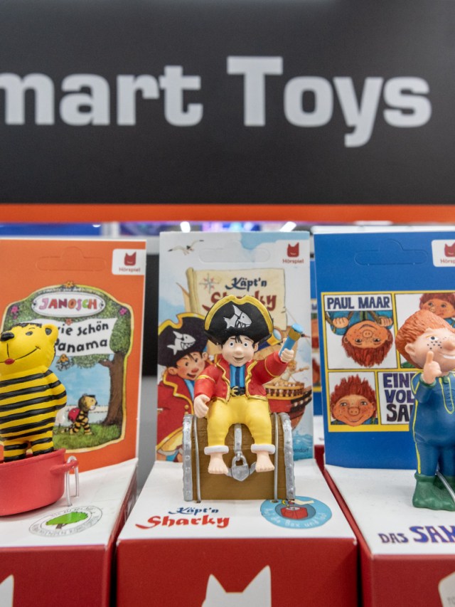 Discarded toys are creating an e-waste disaster. Here's how to stop it ...