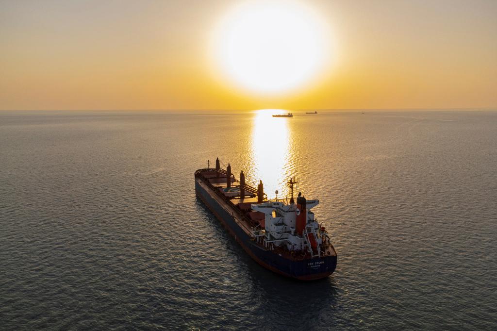 How cleaning up shipping cut pollution — and warmed the planet | Grist