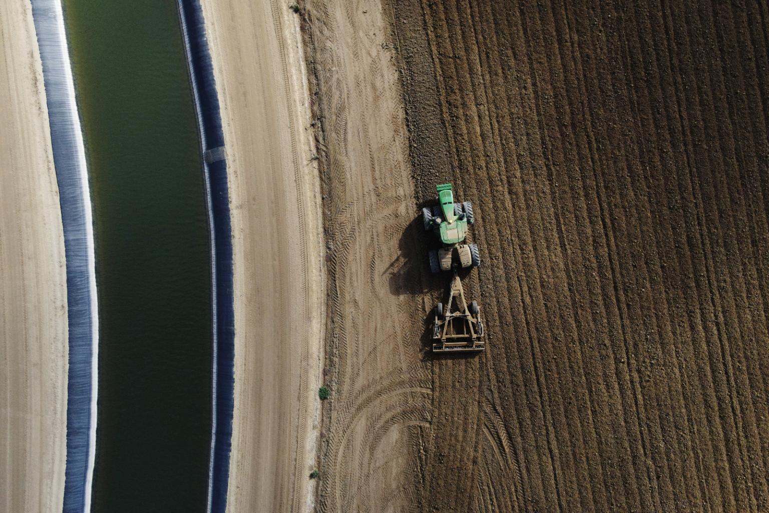 Trump's plan to help LA will give water to California farmers instead ...
