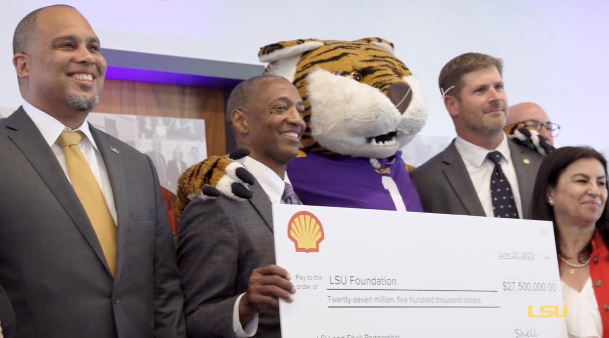 Oil and gas money shapes research, creates ‘echo chamber’ in higher ...