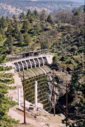 Inside the decades-long fight to tear down the Klamath dams - Grist | Grist
